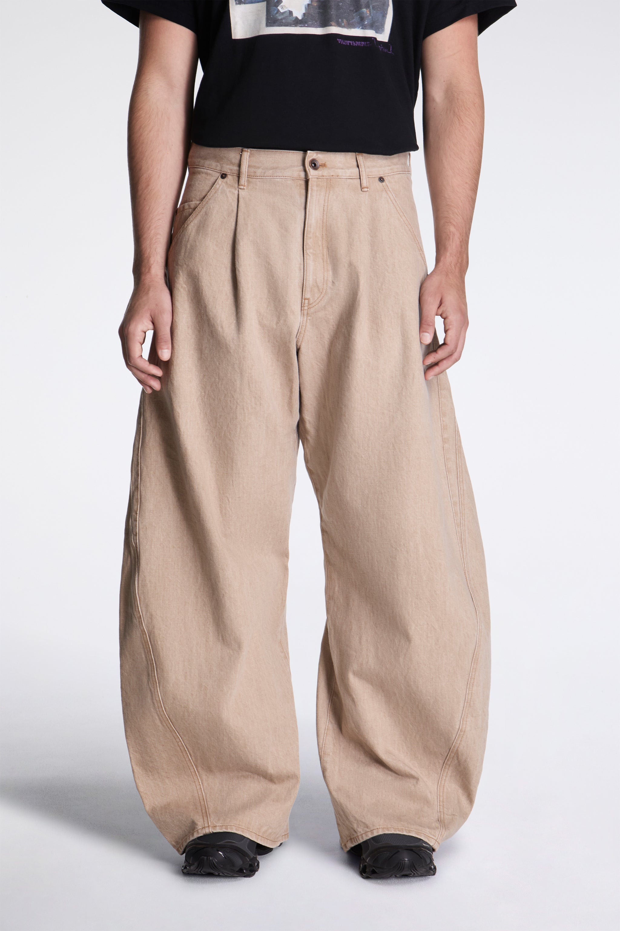 Khoki 3D Cutting Denim Pants Beige