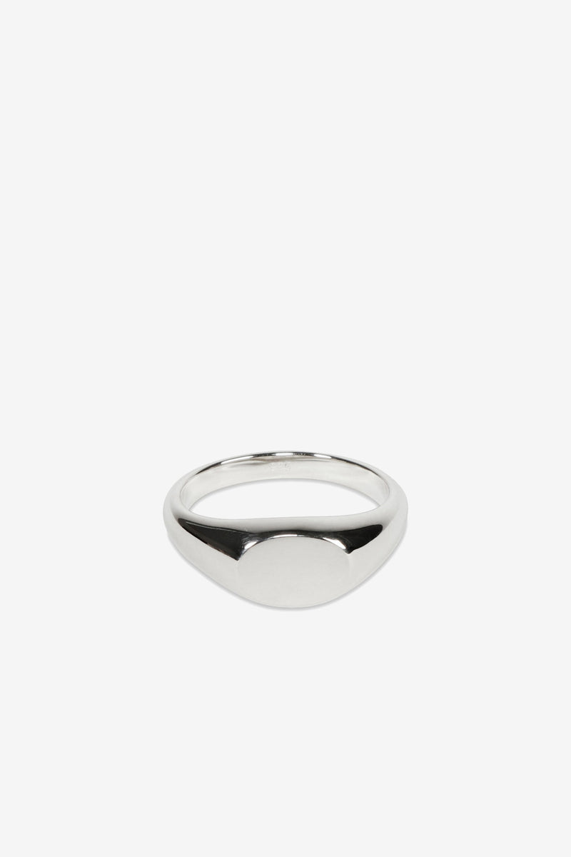Cameron Studio Type 001 Classic Signet Ring 925 Sterling Silver | HAVN