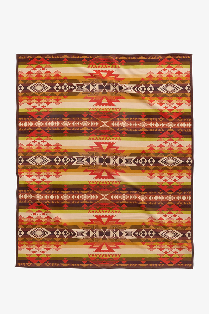 Pendleton Limited Edition Jacquard Blanket Highland Peak Red
