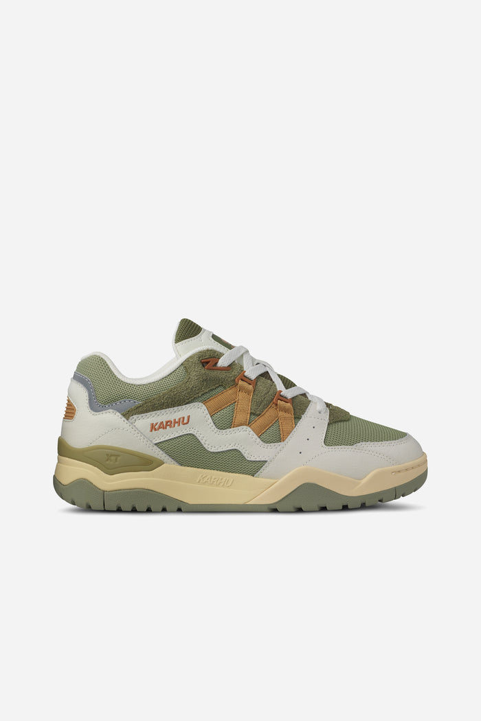 Karhu Fusion XT Icicle/Oak Buff | HAVN